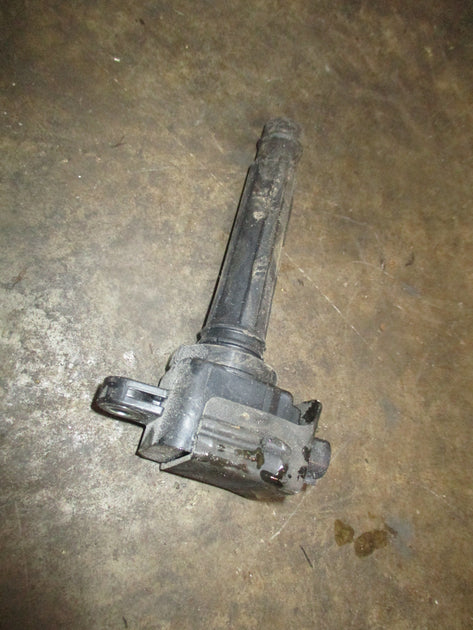 Suzuki DF300B outboard ignition/ pencil coil (33410-98L00) | Strouds Marine