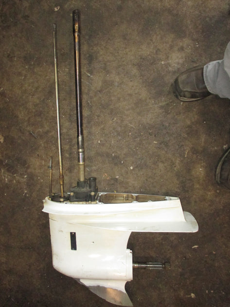 Suzuki DF140A 140hp outboard 25" lower unit | Strouds Marine