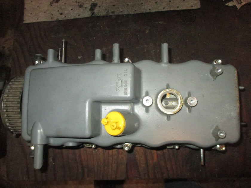 Suzuki DF60 60hp 4 stroke outboard Cylinder Head | Strouds Marine