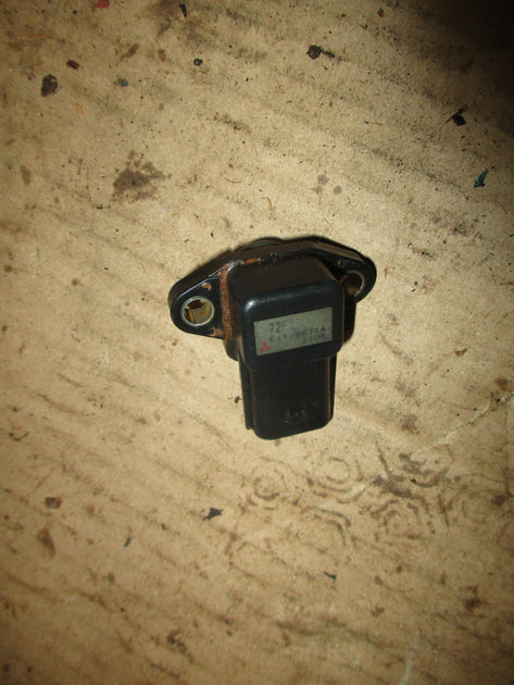 Suzuki DF140 outboard map sensor (18590-72F21) | Strouds Marine