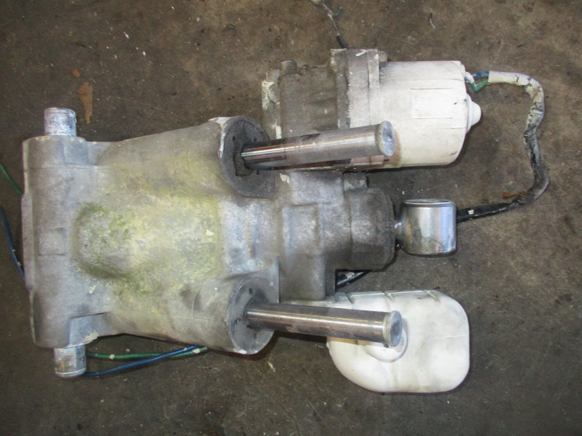 Johnson 90hp 2 stroke outboard tilt trim unit | Strouds Marine