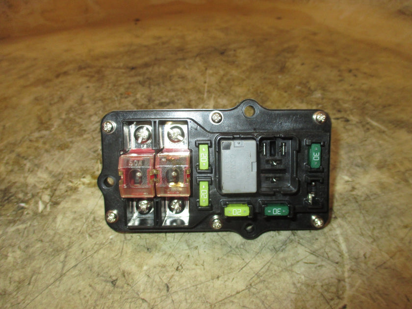 Yamaha 150hp 4 stroke outboard Fuse Box (63P-82170-02-00) | Strouds Marine
