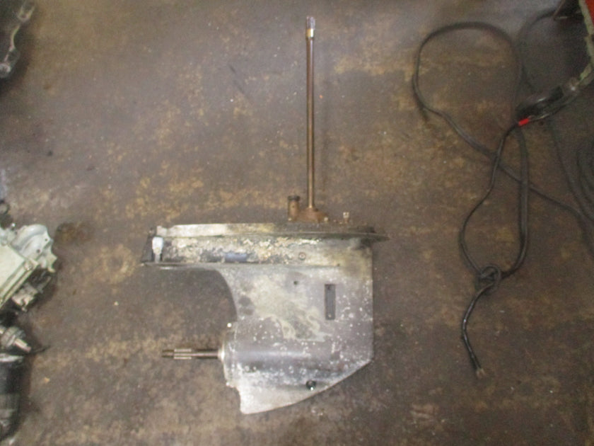 Suzuki DF70 outboard 20" shaft lower unit | Strouds Marine