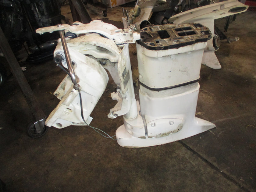 Evinrude Ficht 115hp 2 stroke outboard 25" mid section | Strouds Marine