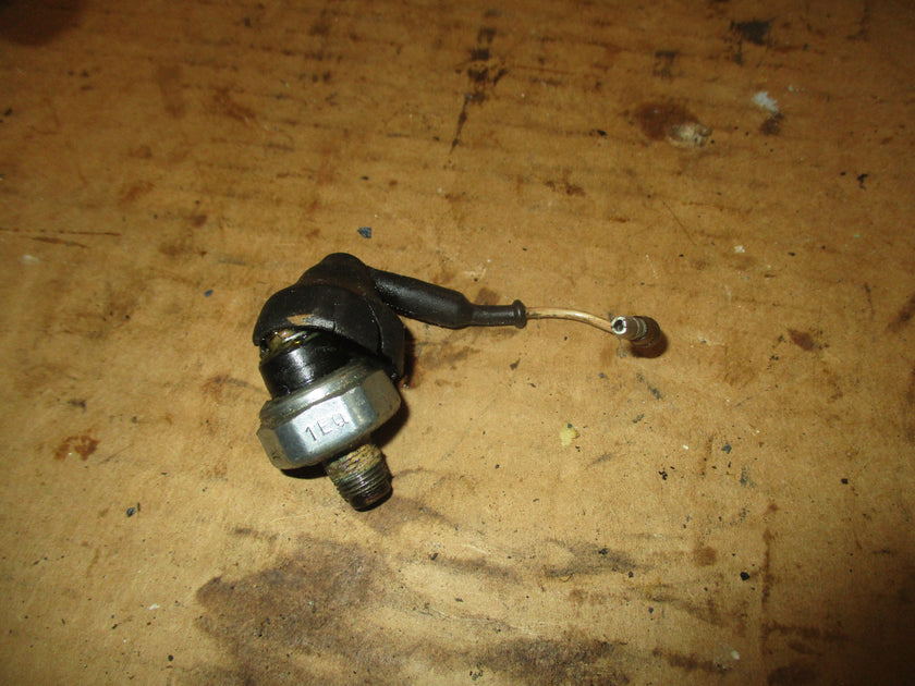 Yamaha 115hp 4 stroke outboard oil pressure sensor (68V-82504-00-00 ...