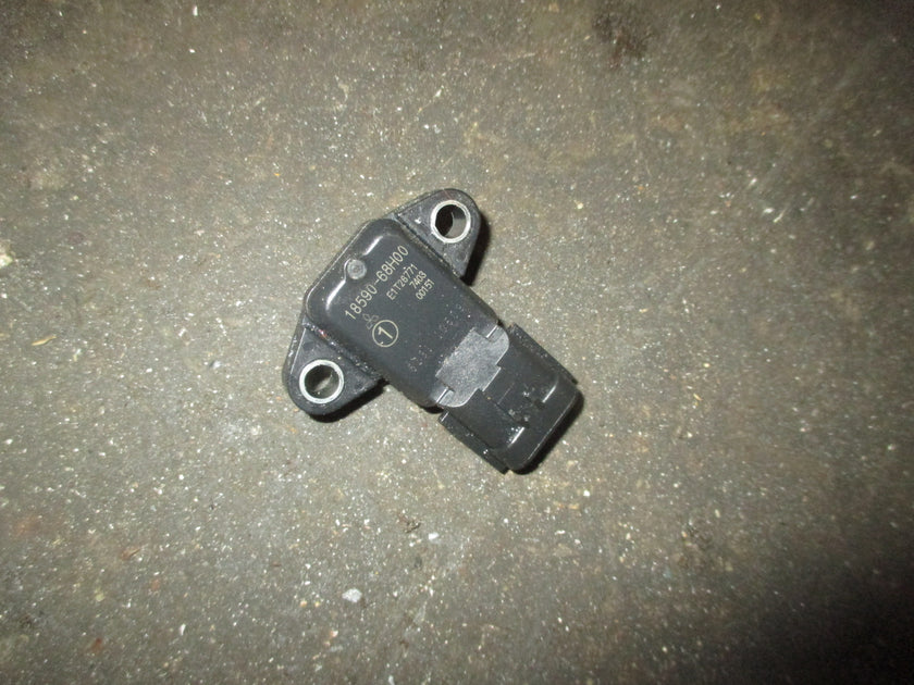 Suzuki DF300 300hp 4 stroke Outboard Map Sensor | Strouds Marine