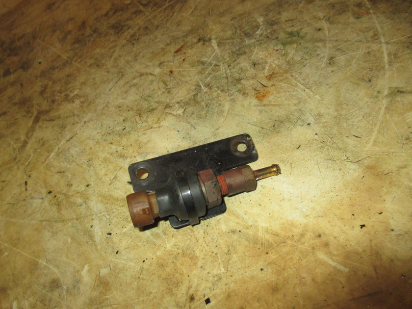 Mercury optimax 225hp 2 stroke outboard pressure sensor (859596 ...