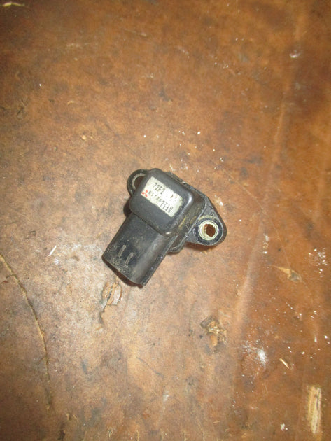 Suzuki DF90 outboard map sensor (18590-72F21) | Strouds Marine