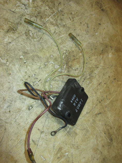 Mercury 40hp 2 Stroke outboard Low Oil Warning Module (14857) | Strouds ...