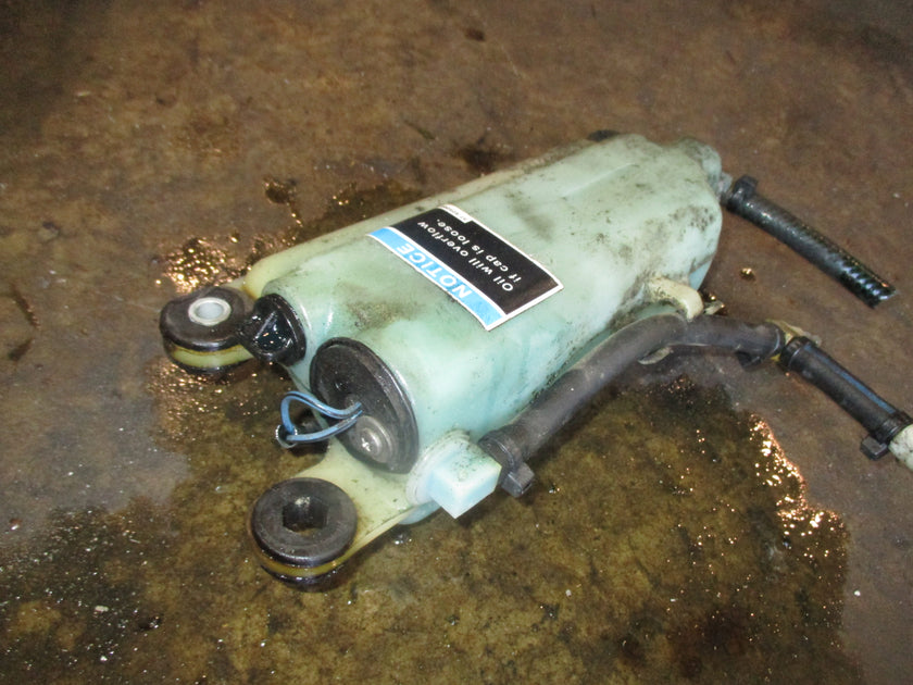 Mercury Optimax 135hp outboard oil tank (833069-5) | Strouds Marine