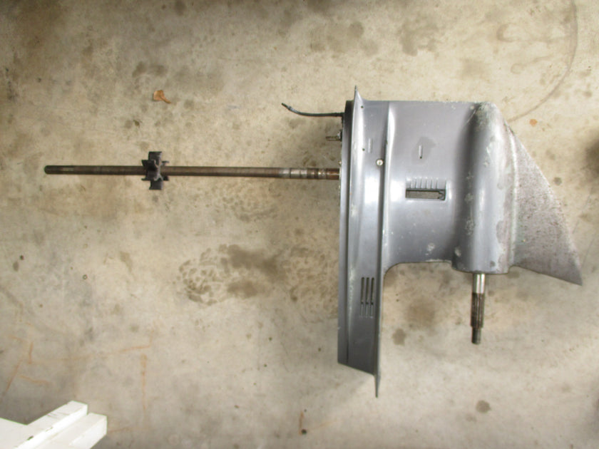 Yamaha 115hp 2 stroke outboard 25" lower unit LOCKED UP | Strouds Marine