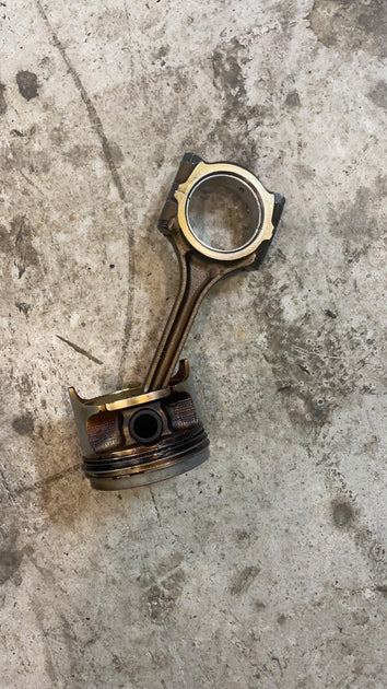 Honda BF90A outboard piston and rod set (ZW1) | Strouds Marine