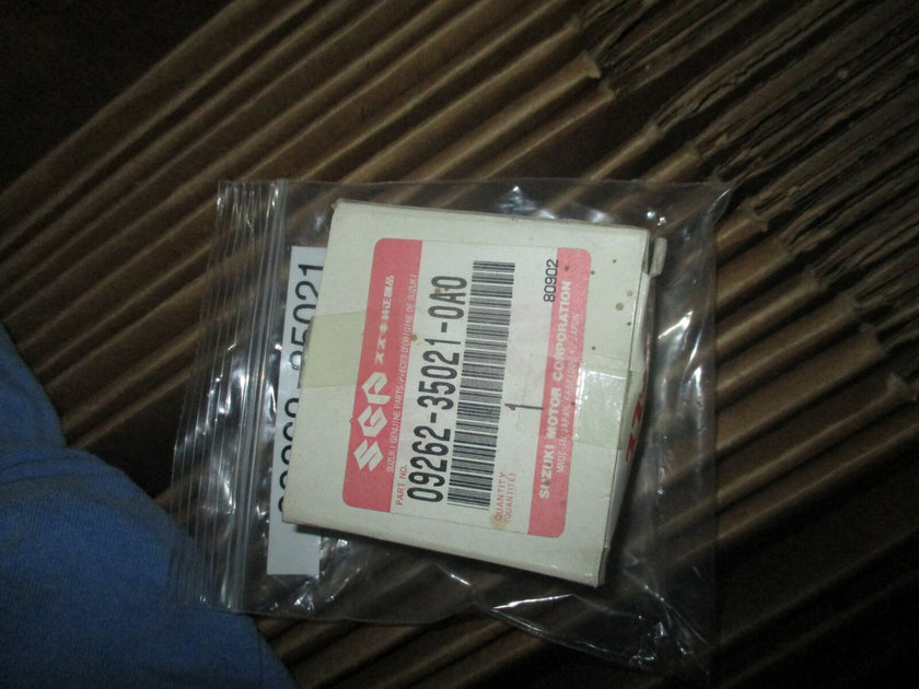 NEW OEM Suzuki outboard bearing (09262-35021) | Strouds Marine