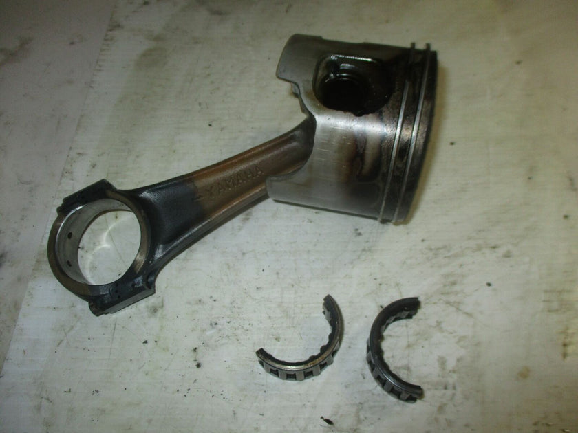 Yamaha 200hp SWS outboard starboard piston and rod (64D-11631-01-85 ...