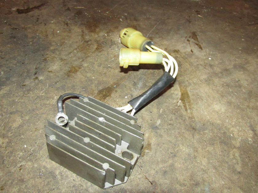 Suzuki DF50 50hp outboard rectifier regulator (32800-38F10) | Strouds ...