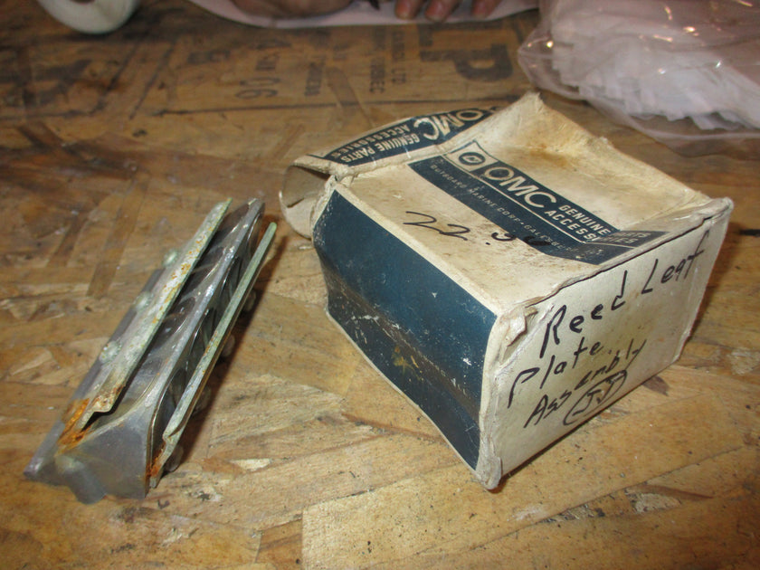 Johnson Evinrude OMC outboard reed (383621) | Strouds Marine