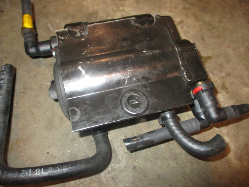 Evinrude Ficht 150hp 2 stroke outboard VST with electric fuel pump (04 ...