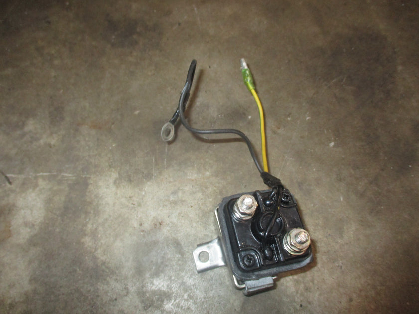 Suzuki DT90 outboard starter relay (31800-94401) | Strouds Marine